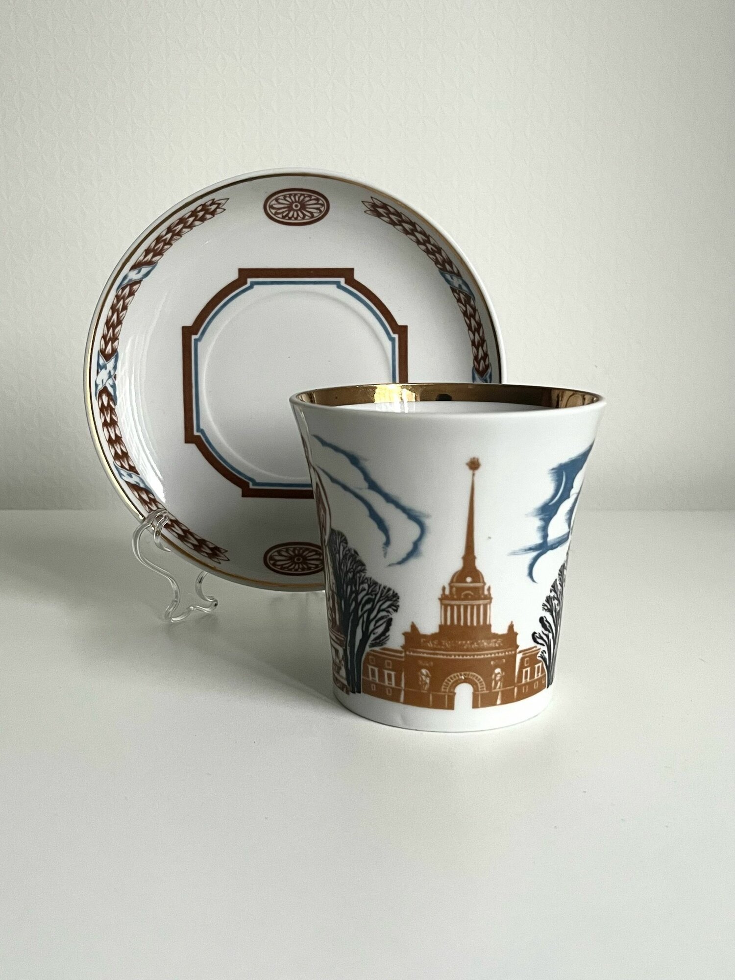 Чайная пара гигант "Адмиралтейство" СССР. ЛФЗ. Фарфор. Позолота. Ленинград. Дефект. Вне Гр (Высший класс фарфора)