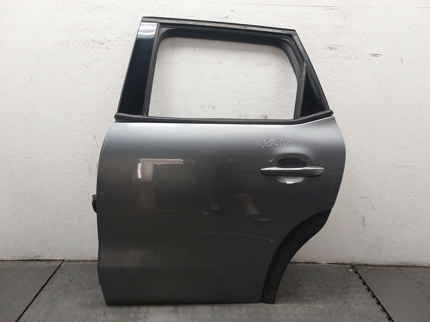 Дверь боковая (легковая) левая задняя Citroen C3 Aircross Б/У