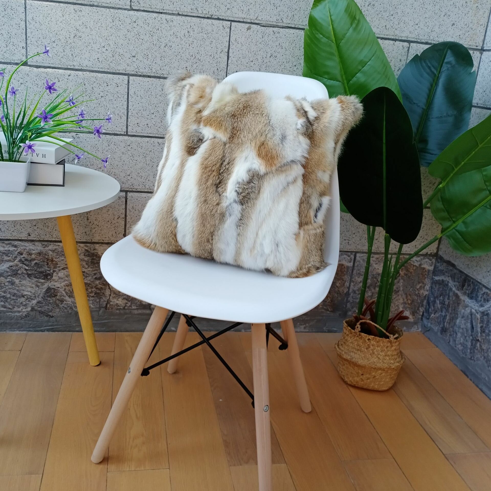 Подушка из кроличьего меха INS Легкая роскошь Простая спальня Диван Кровать Интернет-знаменитость Пэчворк Цветная наволочка Диванная подушка Чехол для подушки