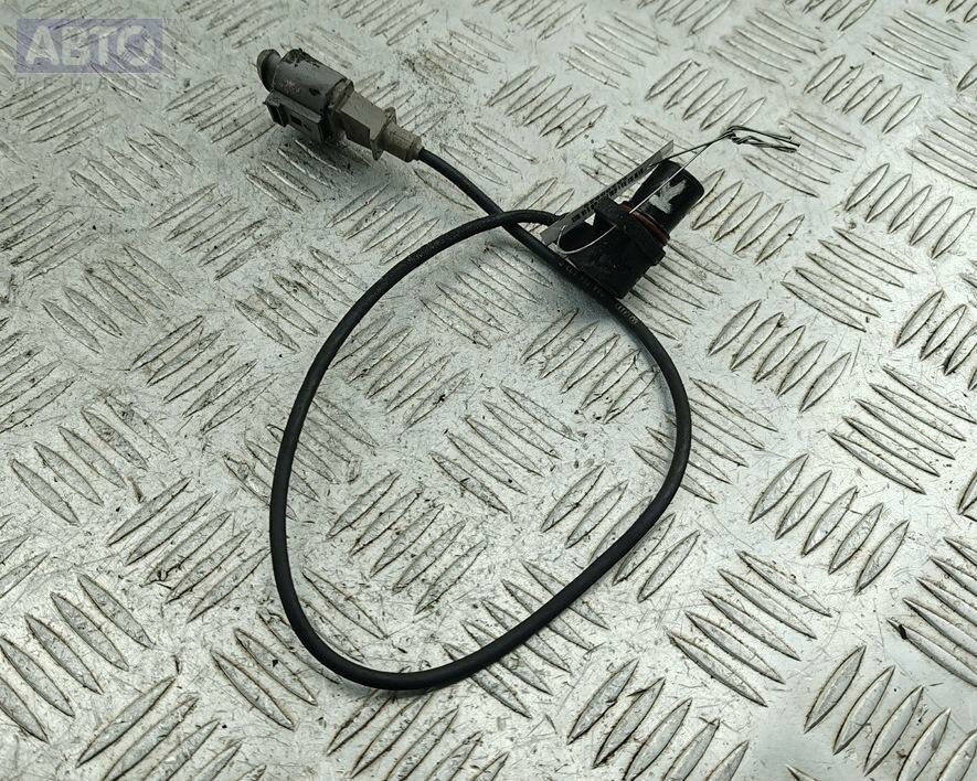 Датчик положения коленвала Volkswagen Passat B5