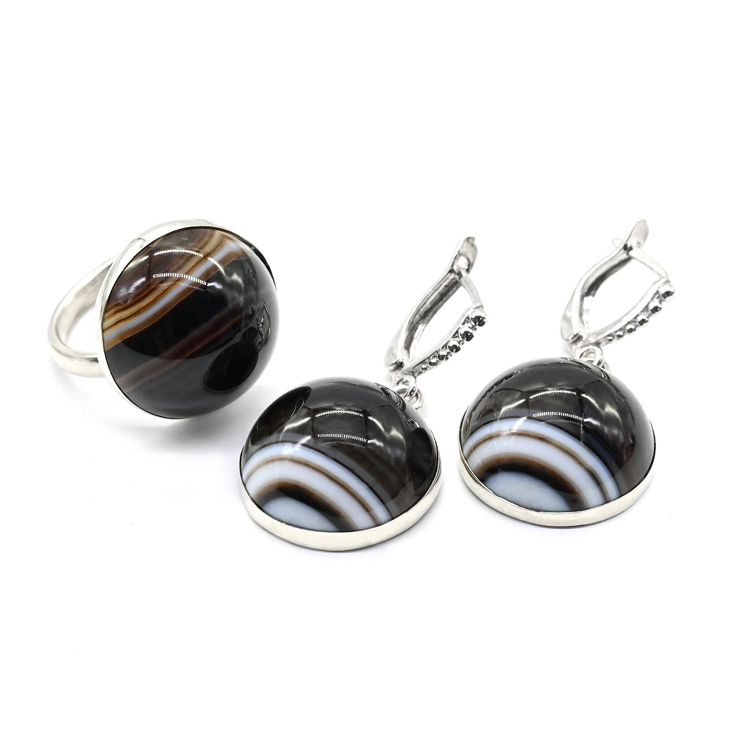 Комплект бижутерии: серьги, кольцо, агат