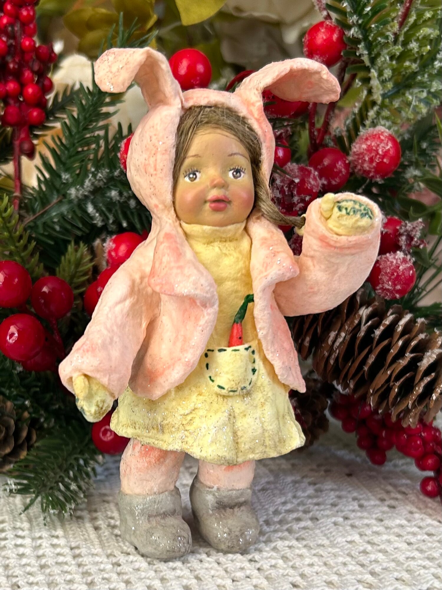 «Девочка Зайка». Игрушка на ёлку, новогоднее украшение. Ручная работа.