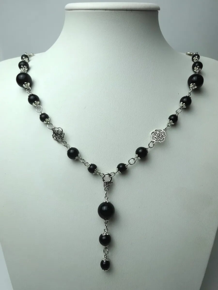 Колье, бисер