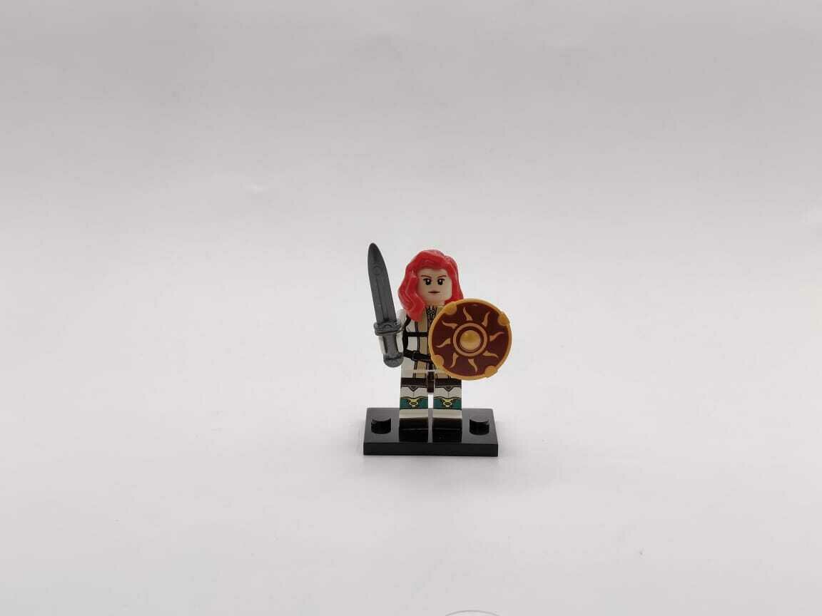 Минифигурка "Эовин"