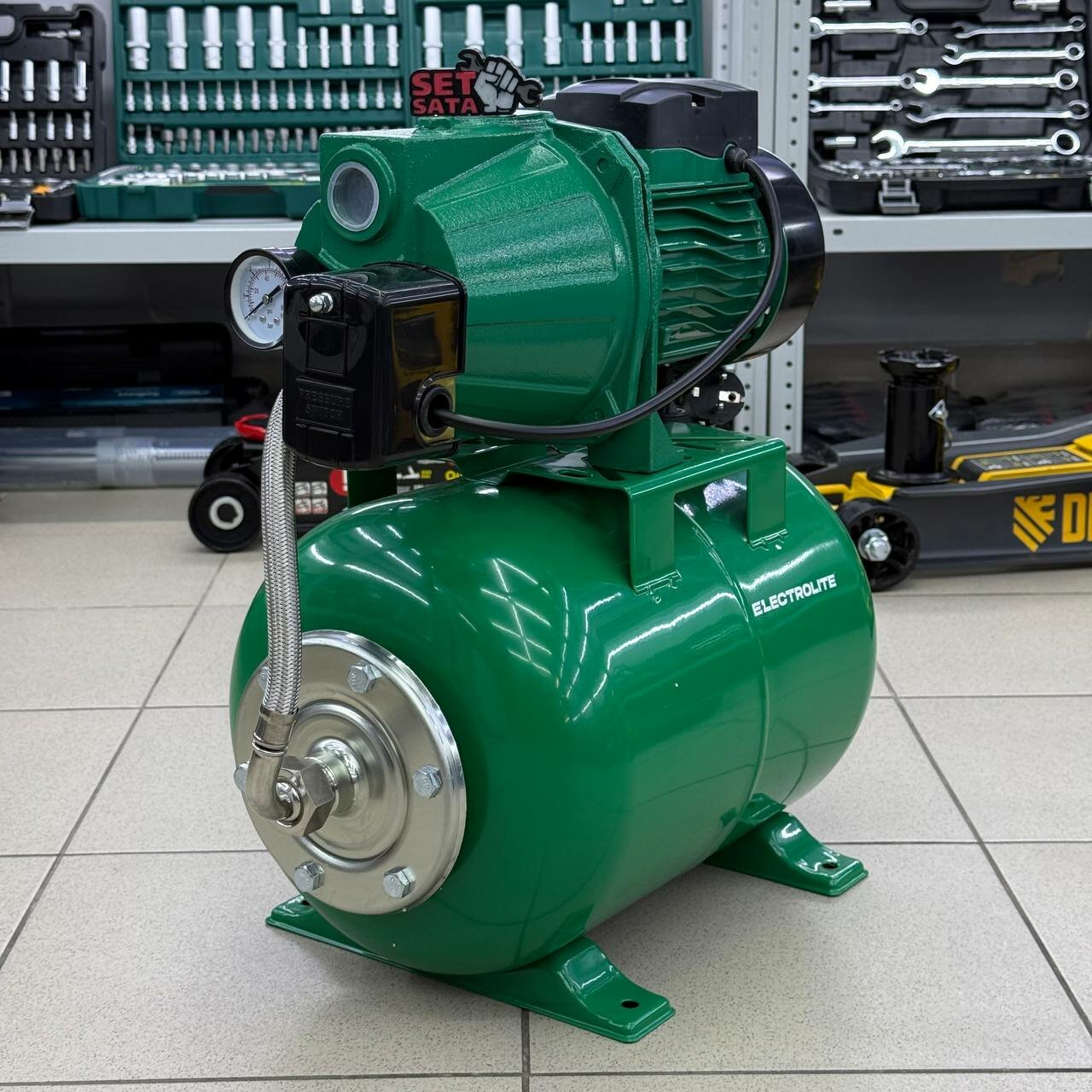 Насосная станция ELECTROLITE PSC 1600-24, 230В, 1600Вт, высота подъема воды 47м, 60мин/л