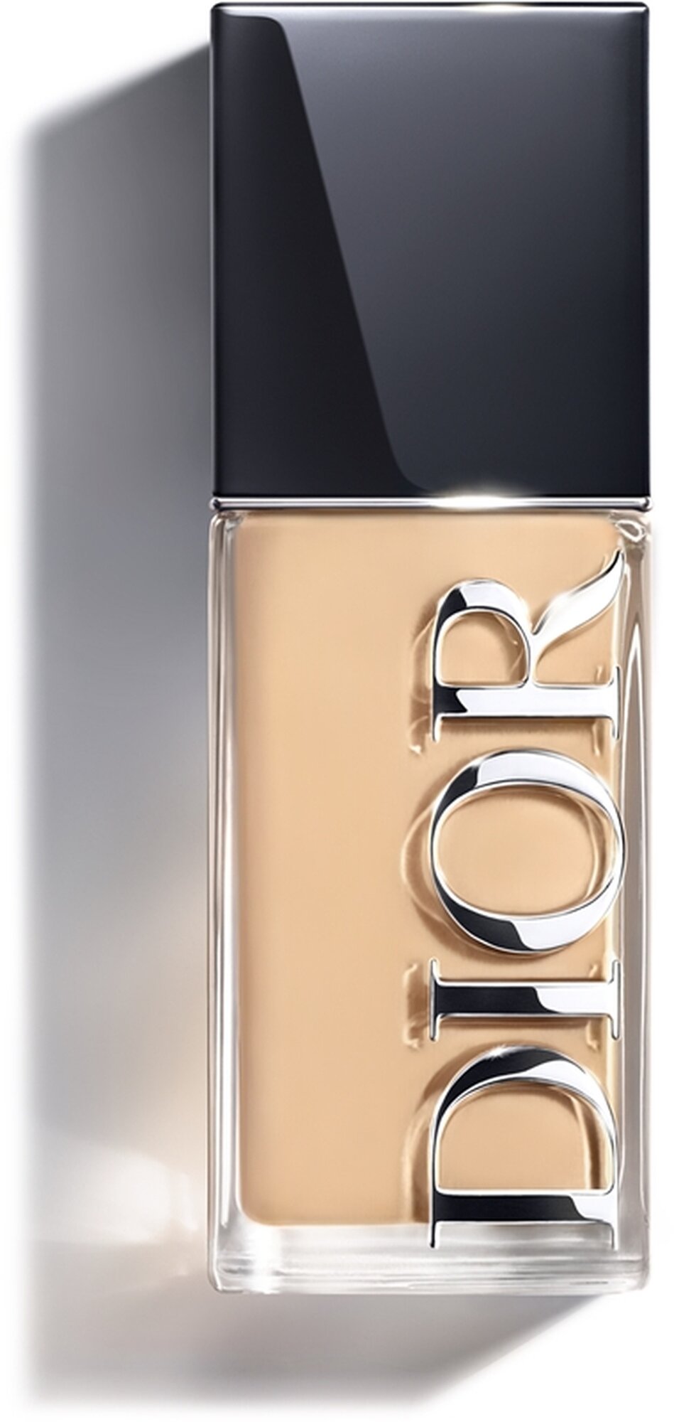 Dior Forever Skin Glow Осветляющая тональная основа SPF 20 с сияющим финишем 30 мл оттенок 2 Warm Olive