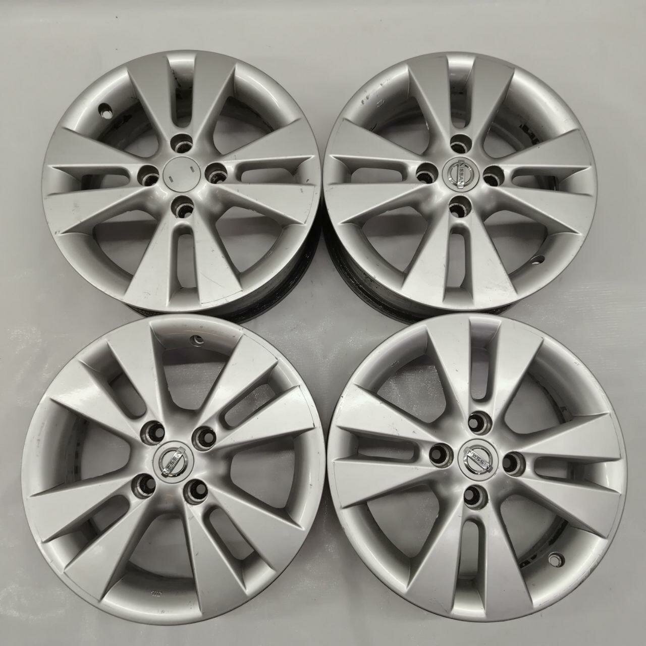 Колесные диски Nissan 15x5.5 PCD 4x100 D60.1 ET45 (оригинал)