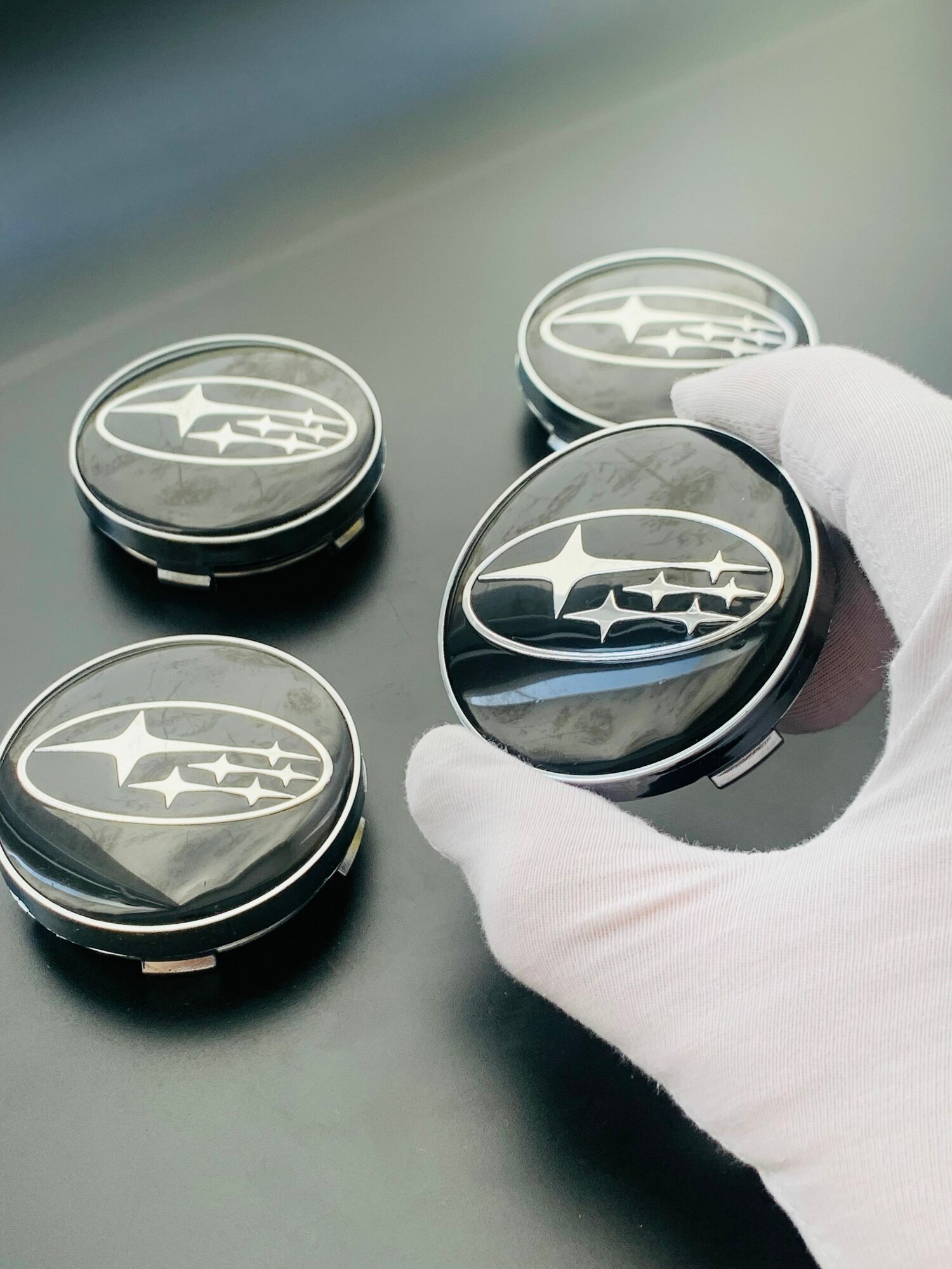 Колпак ступицы для колеса Subaru 60/56мм черный. Ступичные заглушки на диски Субару 60мм 4шт