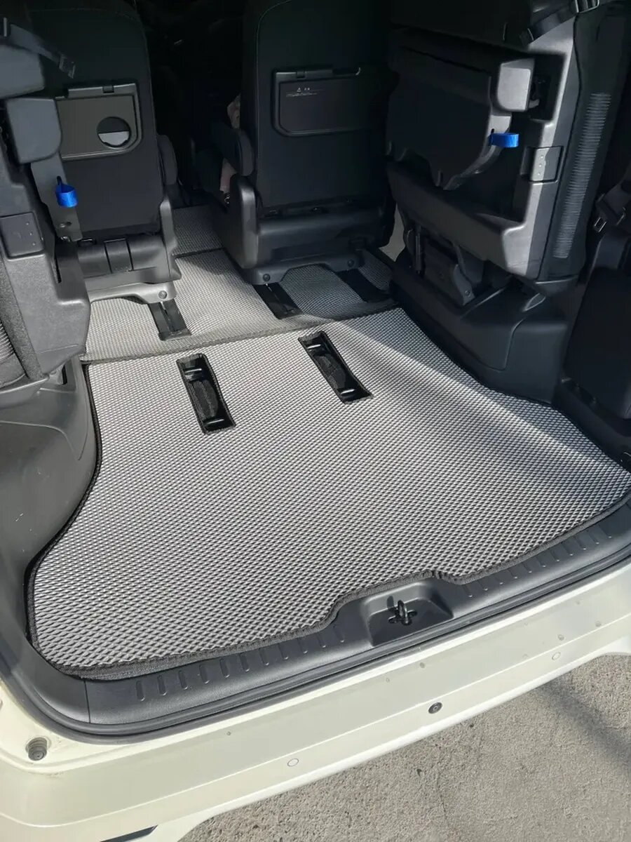 EVA Коврики Nissan Serena c27 (2016-2022). Ниссан Серена с27
