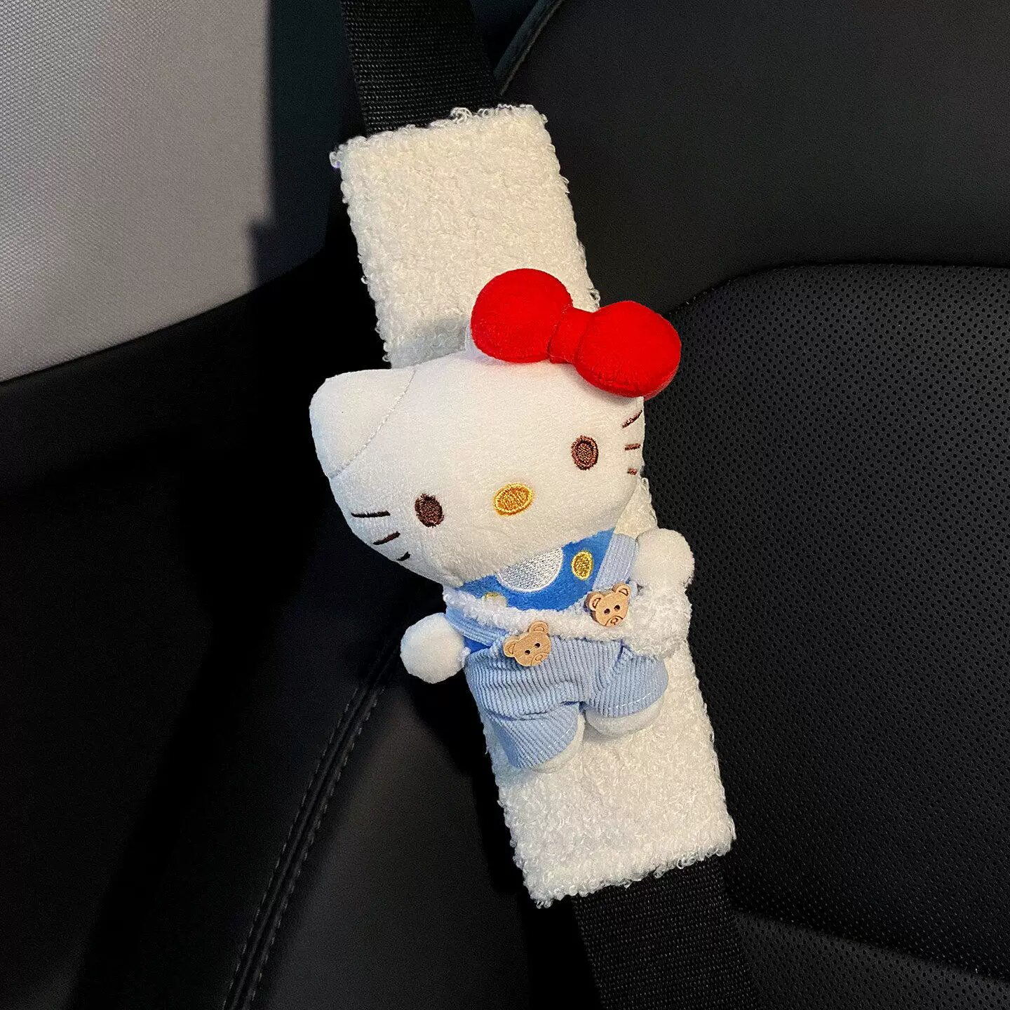 Держатель для салфеток в автомобиль с рисунком Hellokitty медвежонок синяя кофта и плечевым подушкой, одиночный