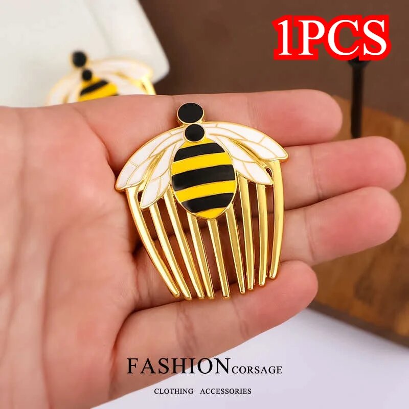 Фигурки Playmates Чудесная Стрекоза и Пчела-королева 1PCS