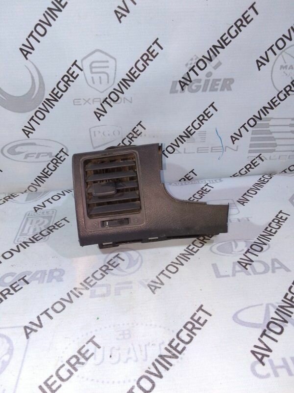 Дефлектор воздуховод левый Toyota Corolla 150 Б/У с пробегом