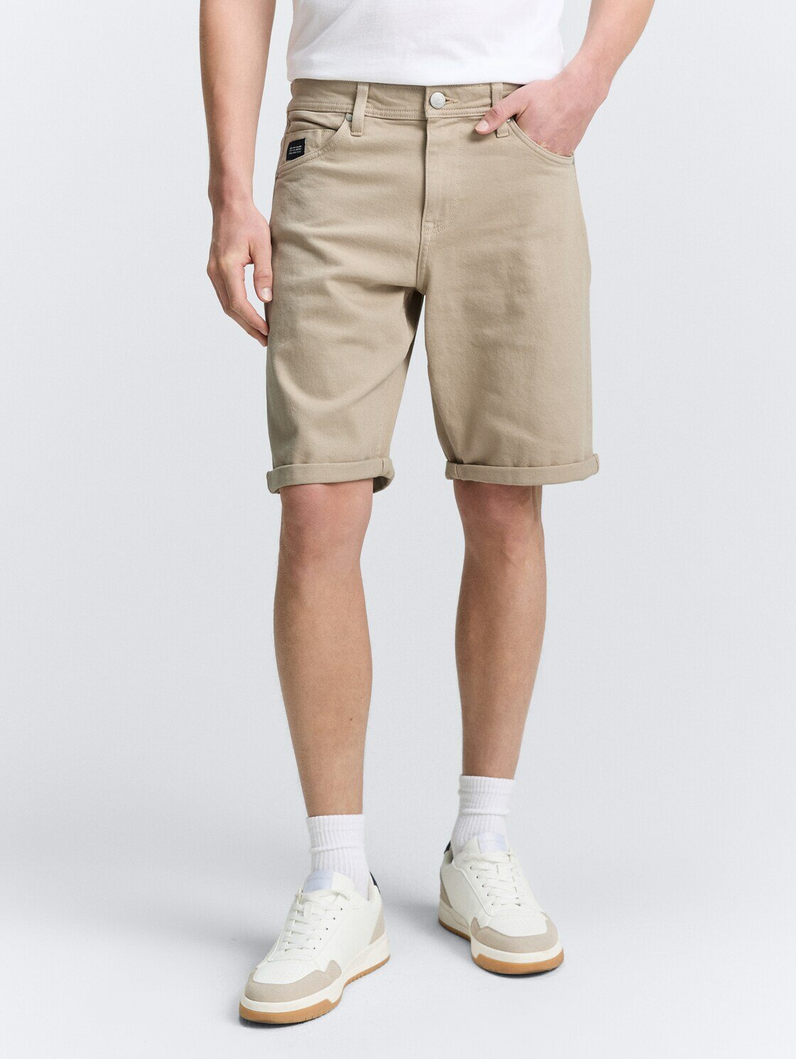 Шорты спортивные