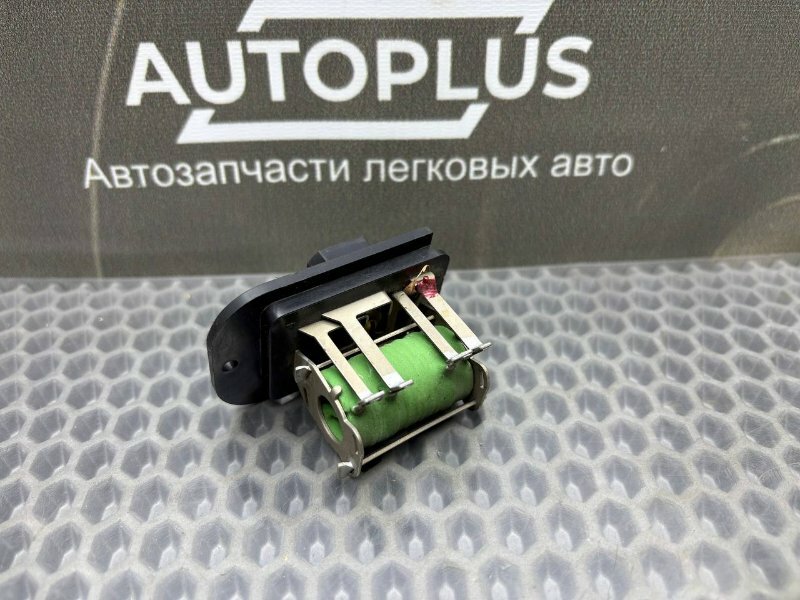 Резистор печки Lada Kalina (1.4 11194) Б/У с пробегом