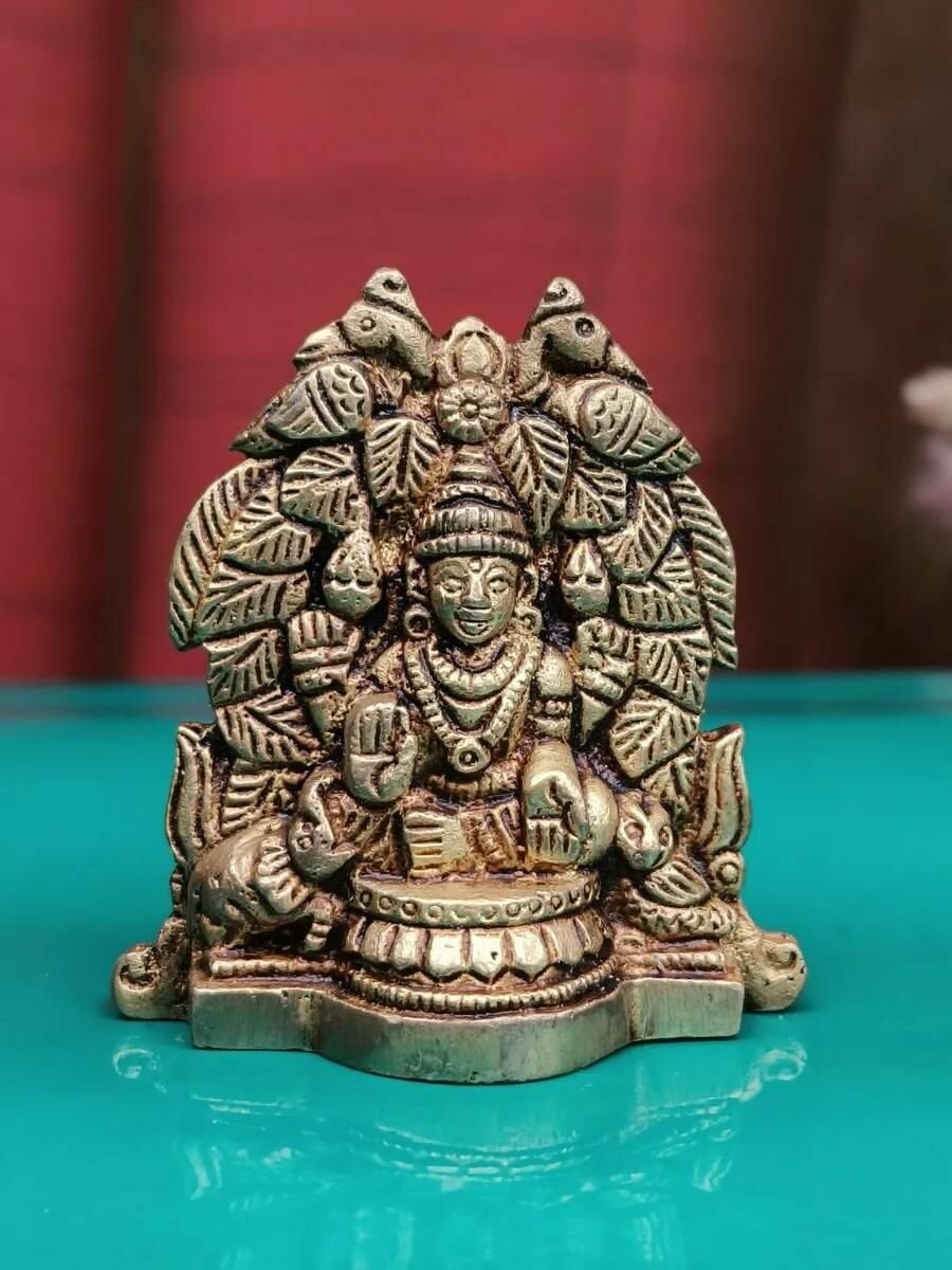 Статуэтка Лакшми, бронза (5,5*5*2 см.)