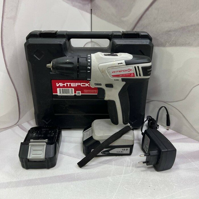 Шуруповерт Интерскол ДА-10/18Л2