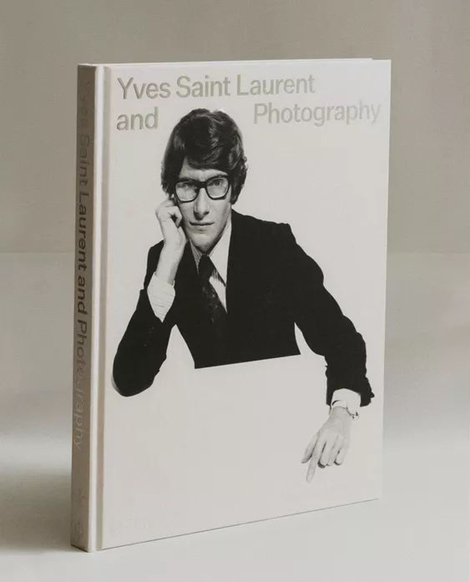 Книга Phaidon "Yves Saint Laurent and Photography", 320 стр, 2024 г, 31x24x5 см