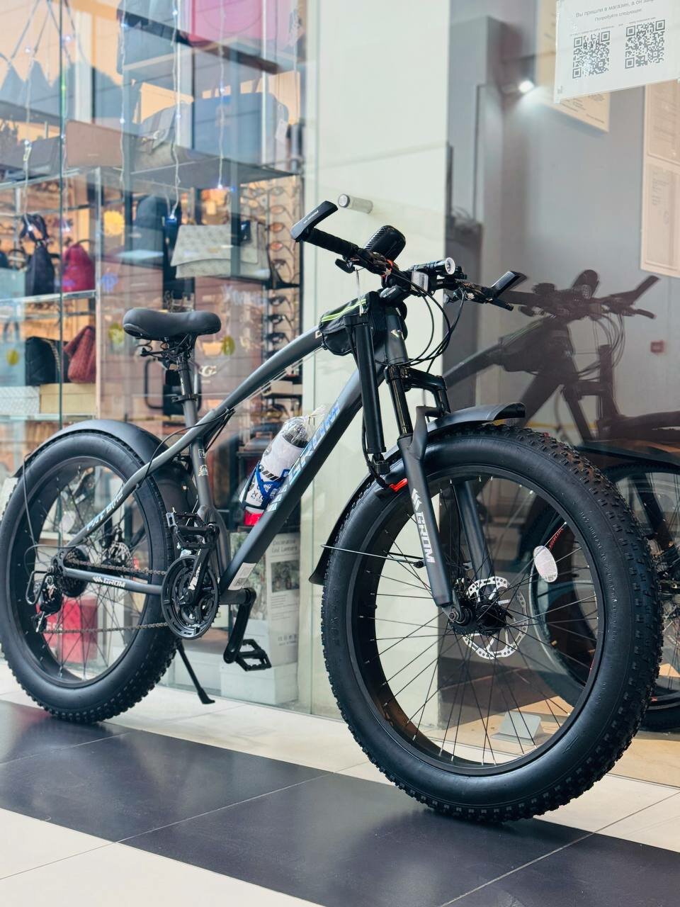 Fatbike Горный велосипед Фэтбайк GROM, 26*4.0 дюймов / взрослый, мужской и женский для прогулки / скоростной, спортивный велик для подростков серый матовый