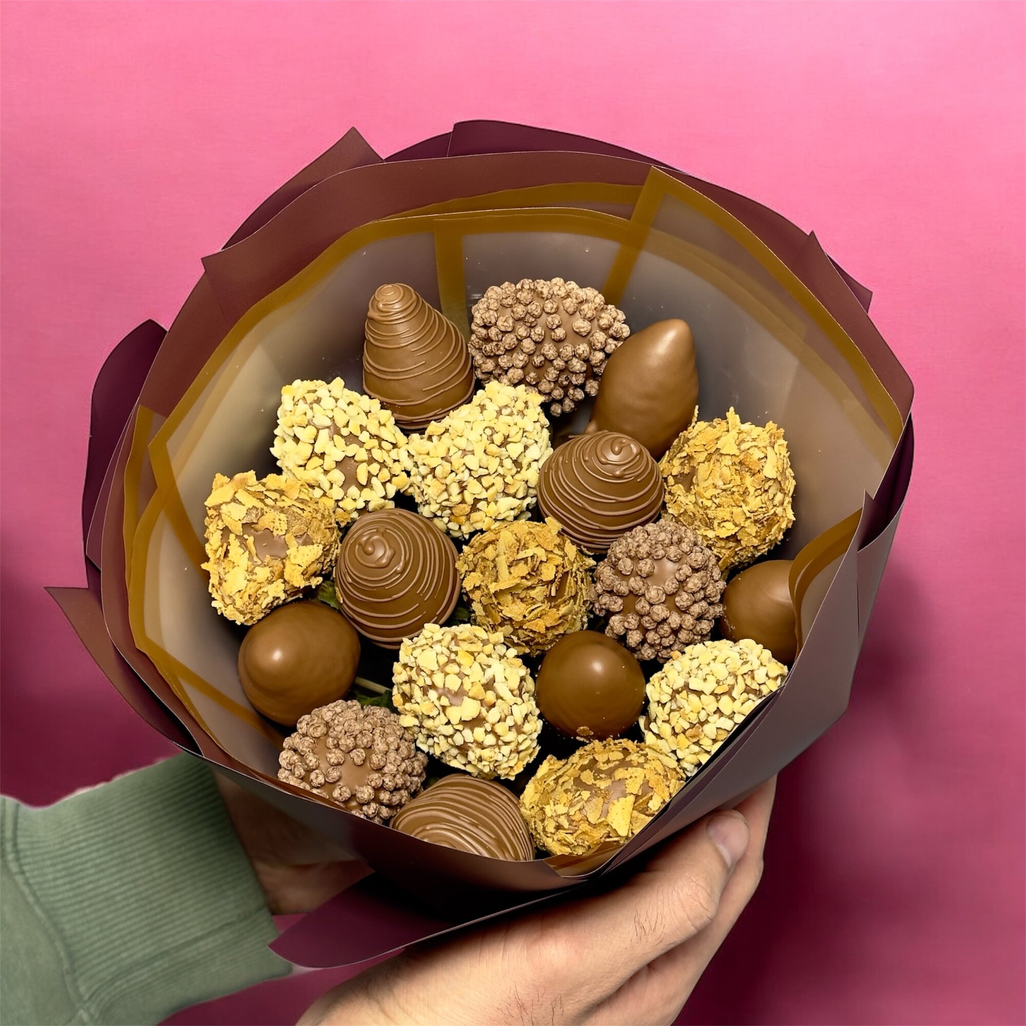 Премиум букет клубники в бельгийском шоколаде callebaut (19 ягод)