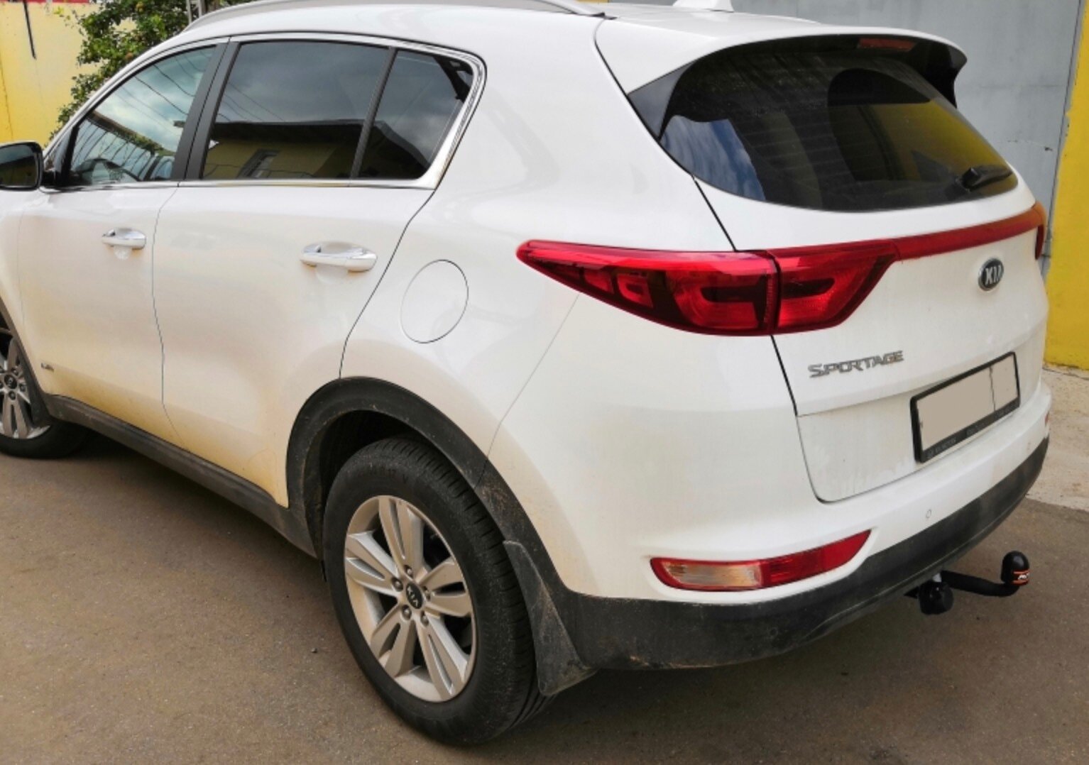 Фаркоп на KIA SPORTAGE IV (2016-2018) (без электрики, паспорт/сертификат в комплекте) Автос. KI 32