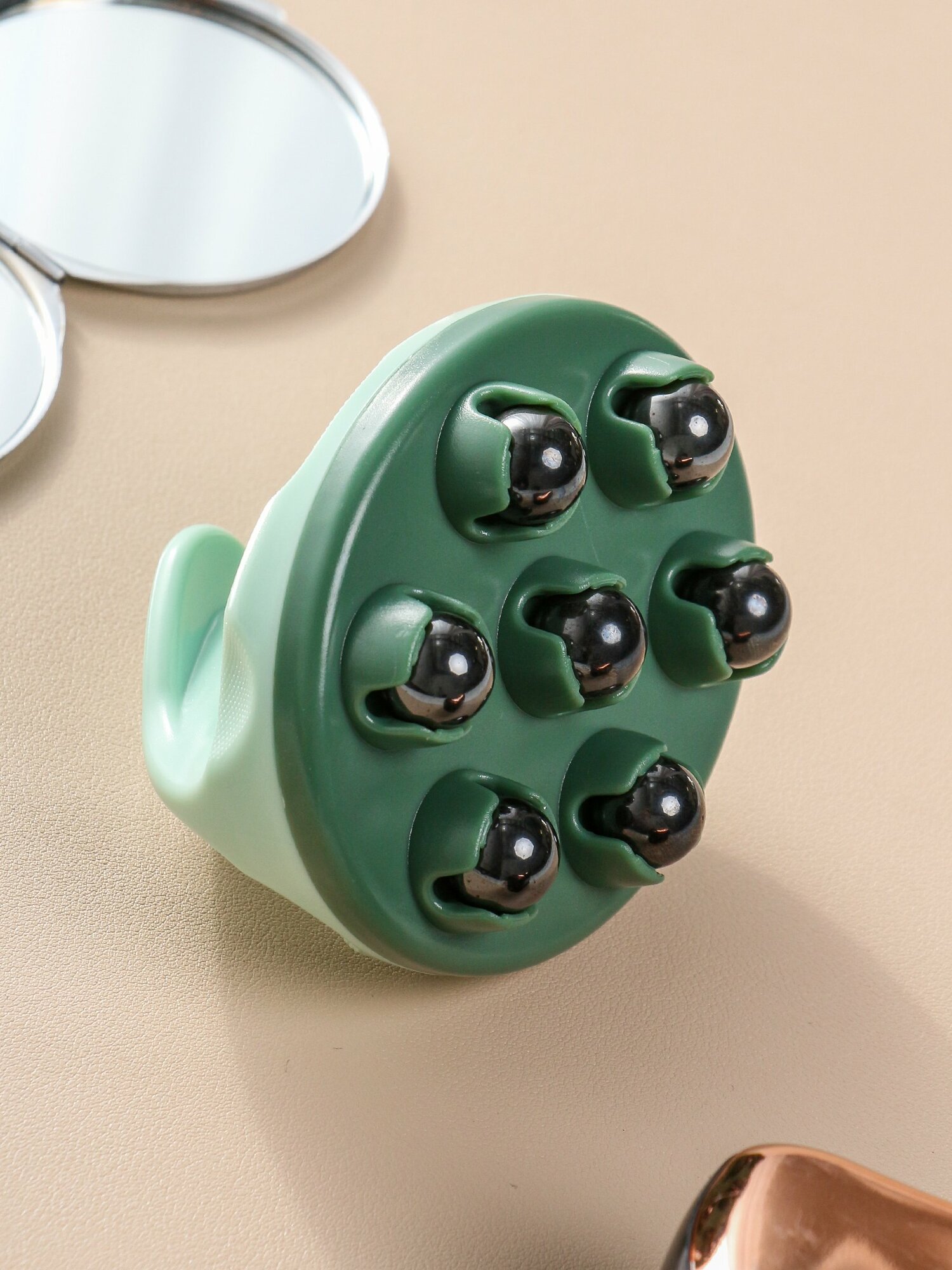 Антицеллюлитный массажер для тела SilaPro ручной магнитный роликовый, лимфодренаж и коррекция фигуры, 10х9х8 см