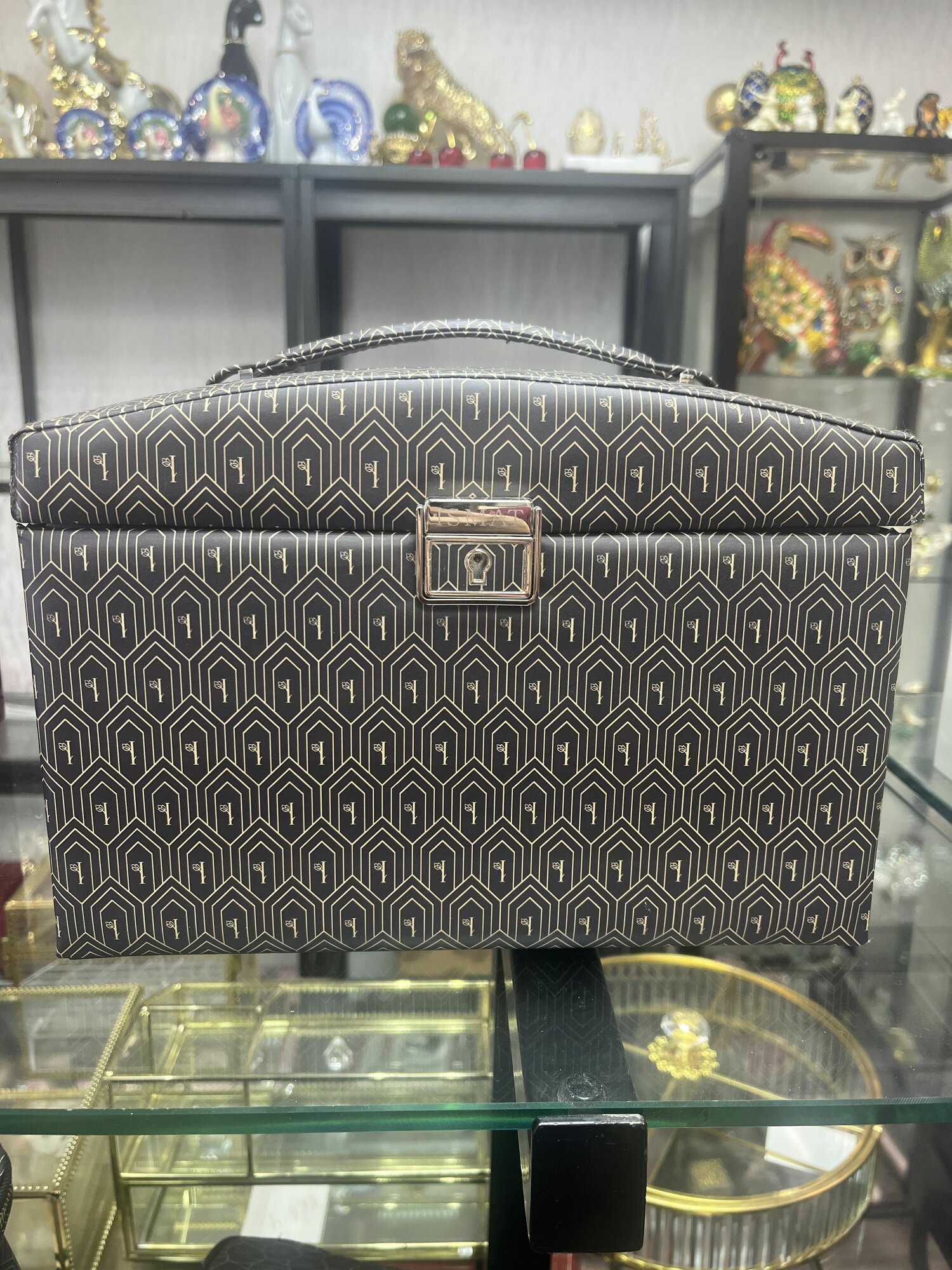 Уценка! Шкатулка для украшений, запонок, бижутерии, часов от бренда "Ismatdecor"