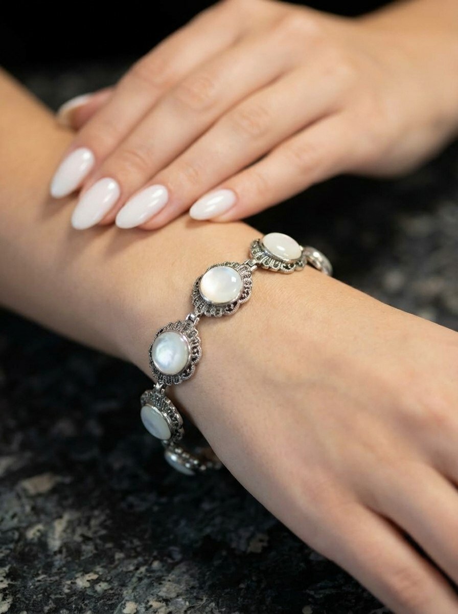 Браслет, серебро, 925 проба, перламутр, марказит