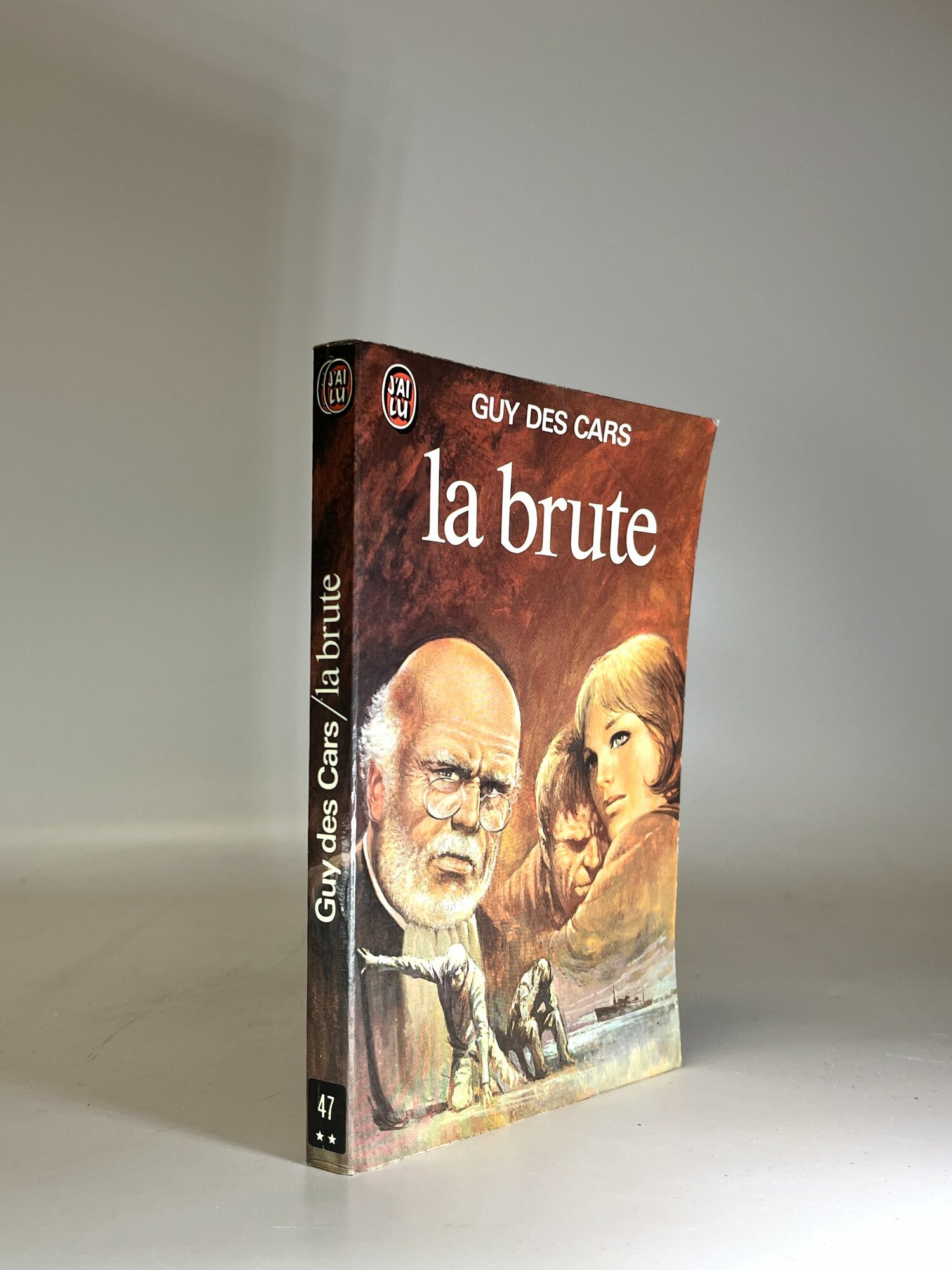 La brute. Грубиян - на французском. Guy Des Cars. Букинистические книги в отличном состоянии.