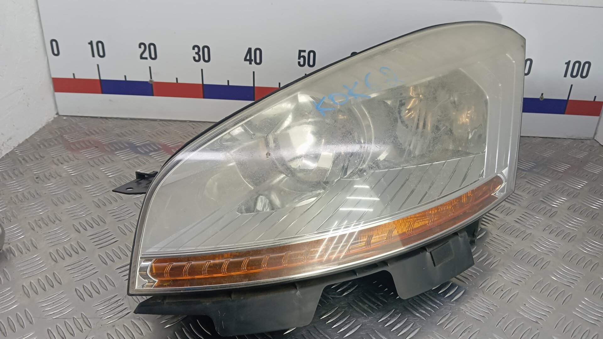 Фара левая CITROEN C4 GRAND PICASSO 1
