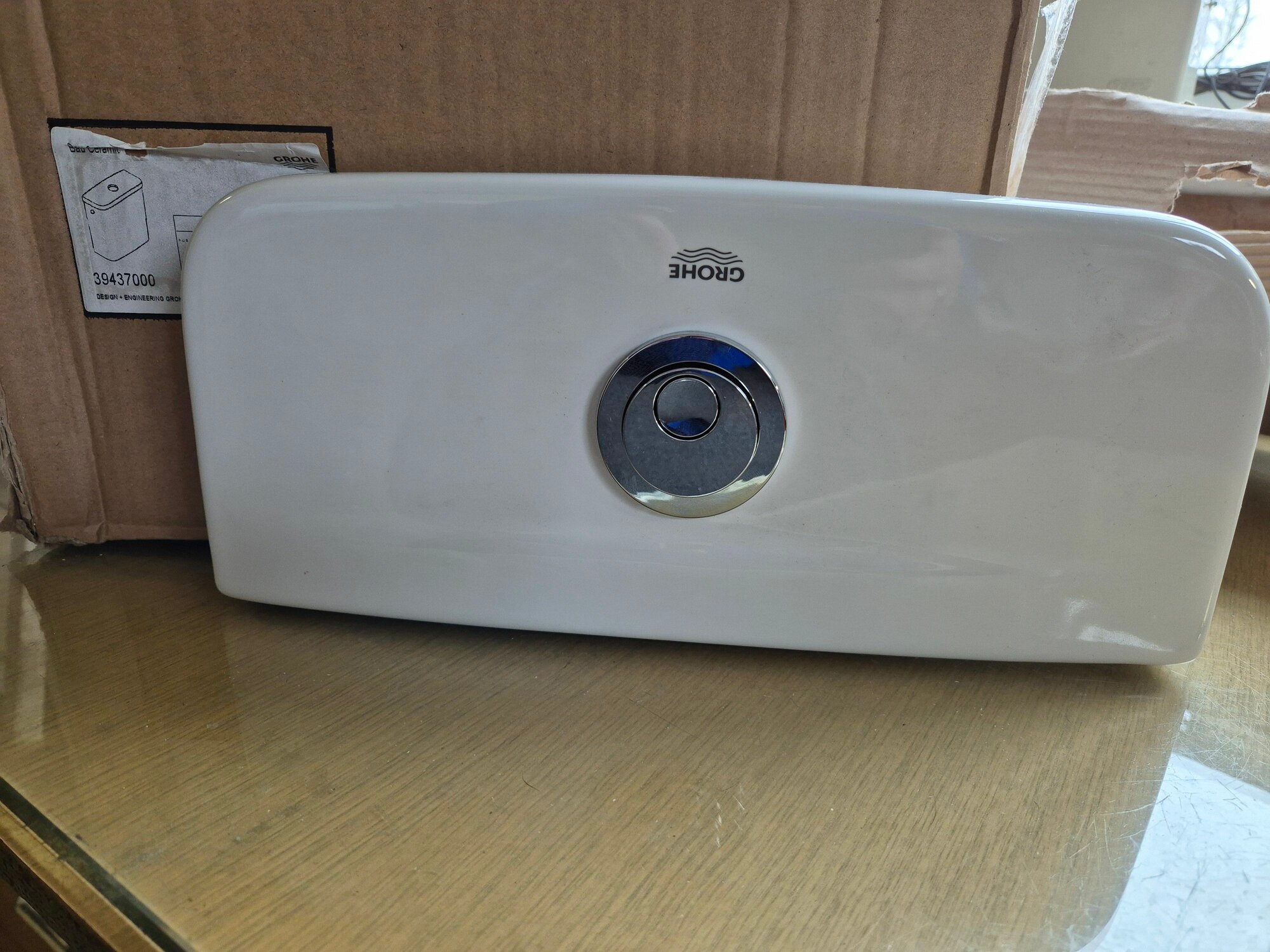 Крышка бачка с кнопкой для унитаза Grohe (39437000) 584723