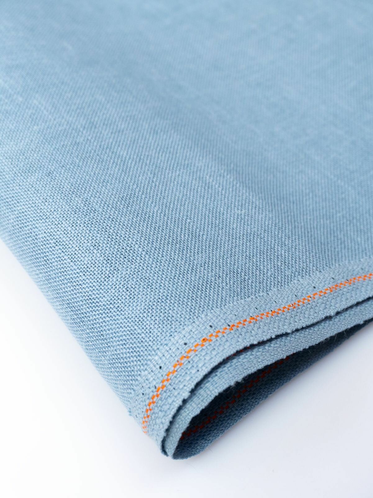 Канва Zweigart Belfast Linen 32 ct, 100х140 см, цвет № 594 м3609/594