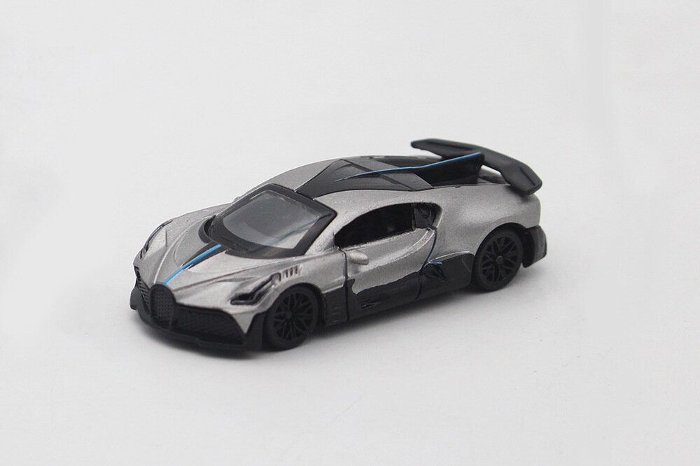 Модель автомобиля Bugatti Divo в масштабе 1:64 из сплава с серо-угольным покрытием
