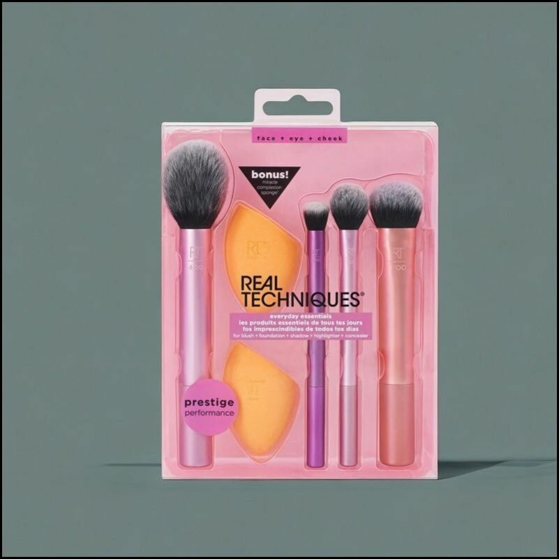 Эксклюзивные кисти Real Techniques 01997