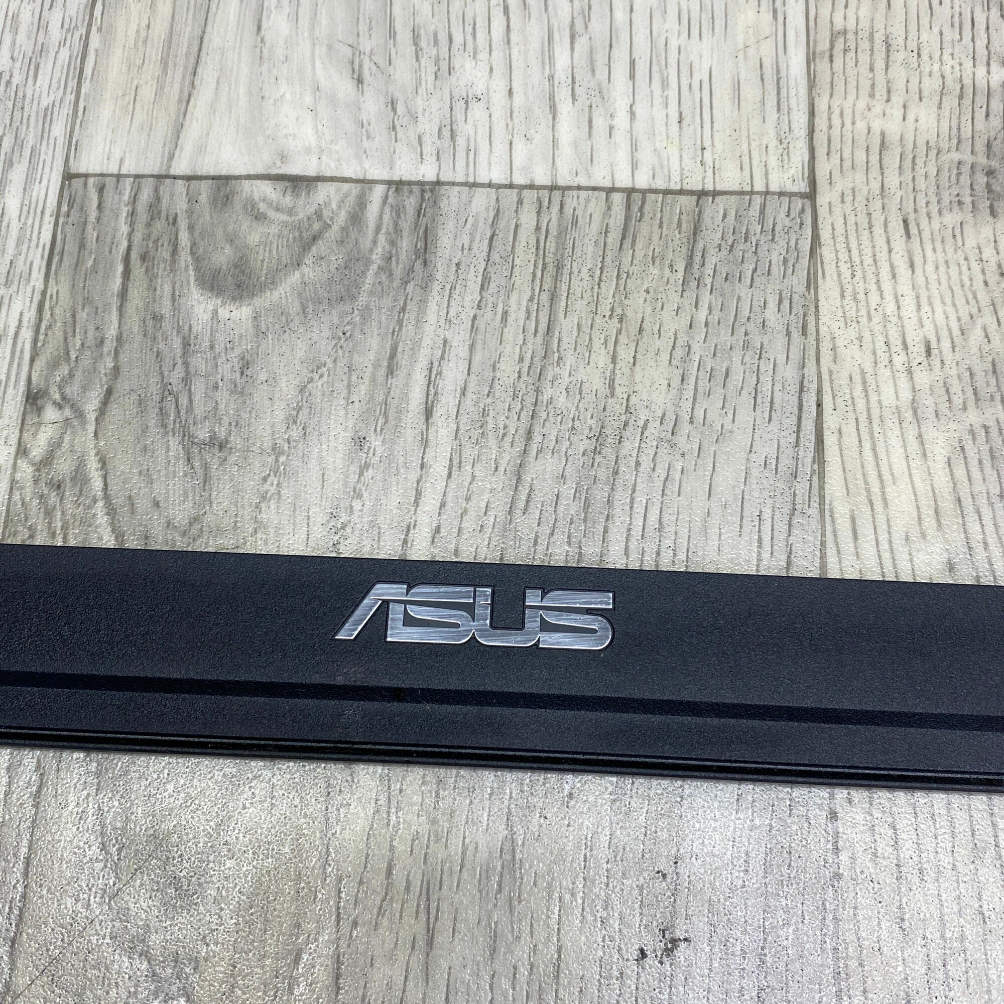 Рамка матрицы Asus X550 — фото 1