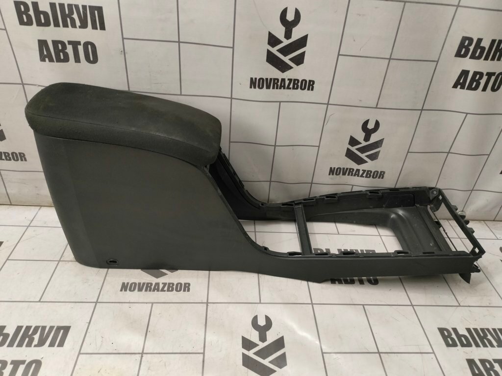 Консоль Renault Megane 2 02-09