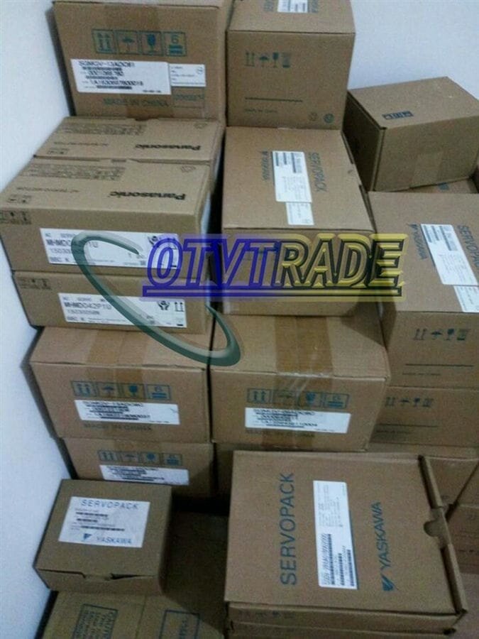 Модуль YASKAWA SERVO MOTOR SGMAH-08AAA2E