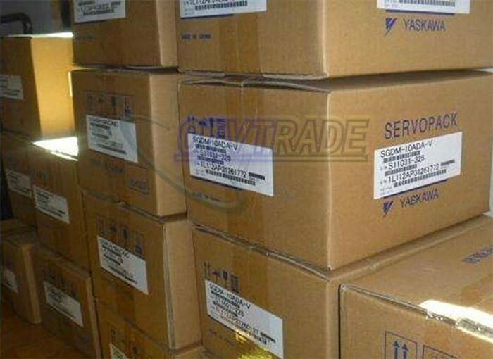 Модуль YASKAWA AC SERVO MOTOR SGMPH-15AAA2S SGMPH15AAA2S