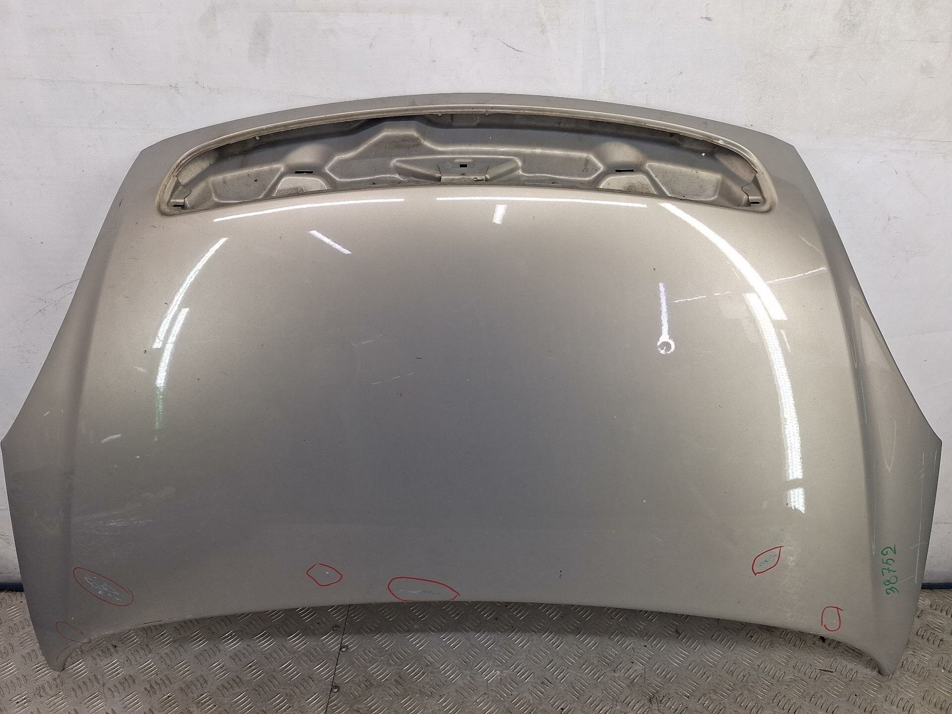 Капот Citroen Xsara Picasso 2004