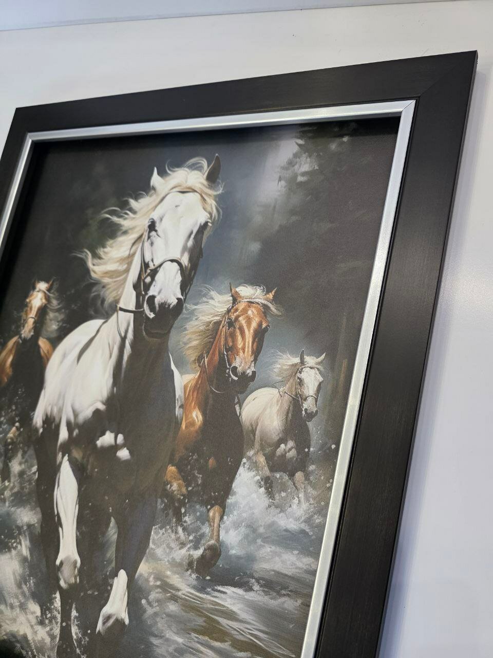 Багетная рама для картины (подрамника) 25х35 см (внутренний размер)