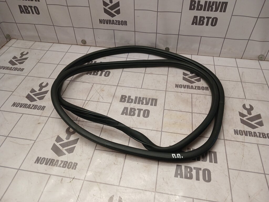 Уплотнитель двери Kia Sorento 3 (UM) Prime 2015-2020