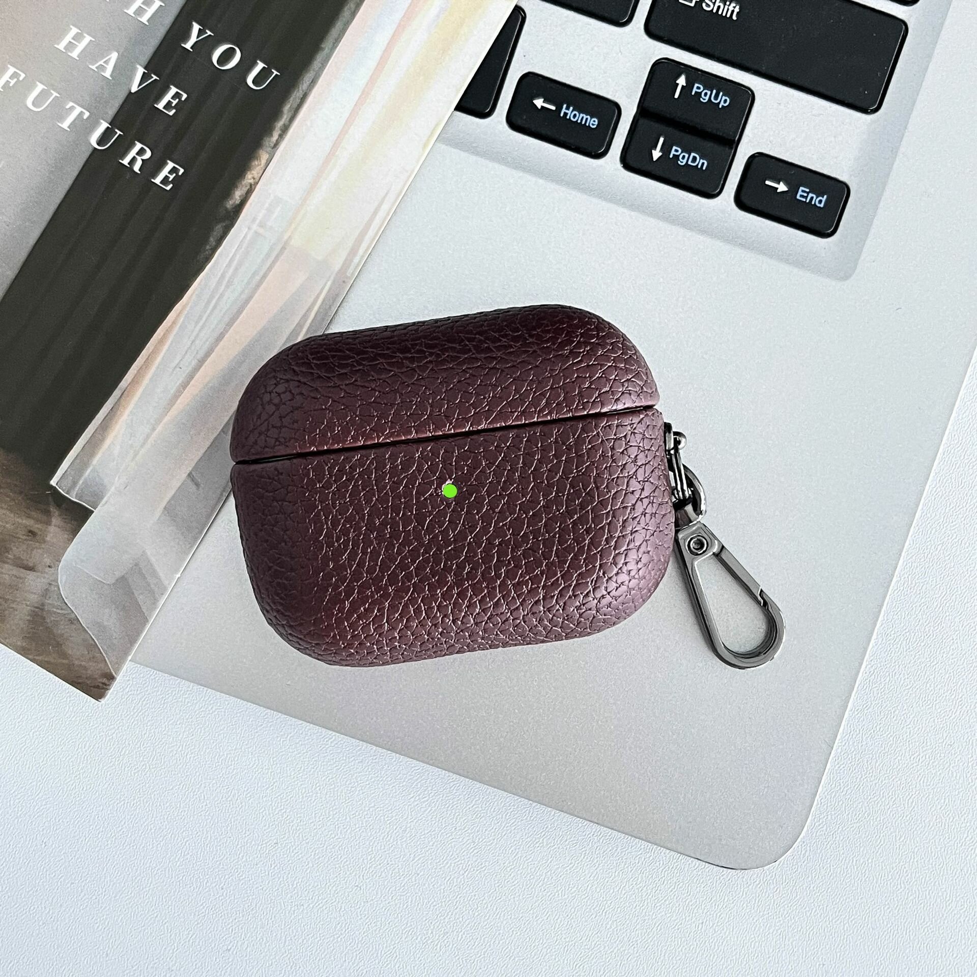 Оптовая продажа чехлов для наушников с узором личи, подходящих для беспроводных Bluetooth-наушников Apple, однотонных защитных чехлов для наушников.