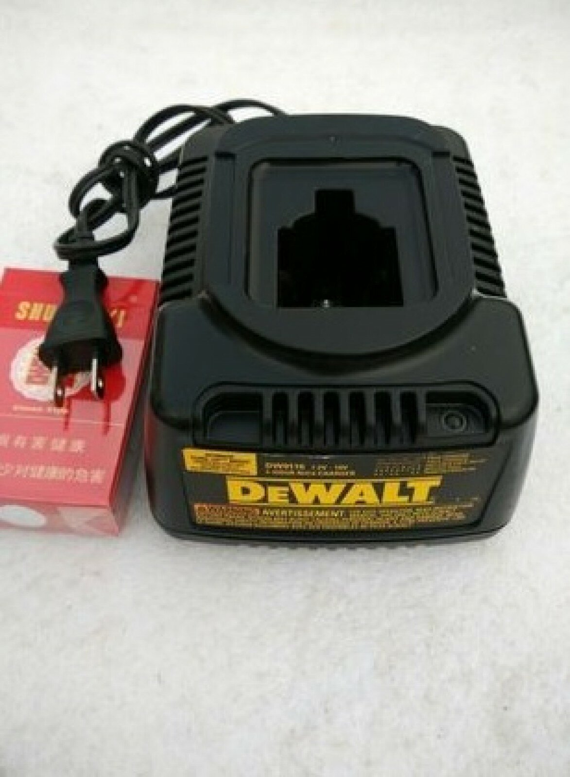 Зарядное устройство MyPads для шуруповертов Black & Decker CD12C и Dewalt DW9116 18 В