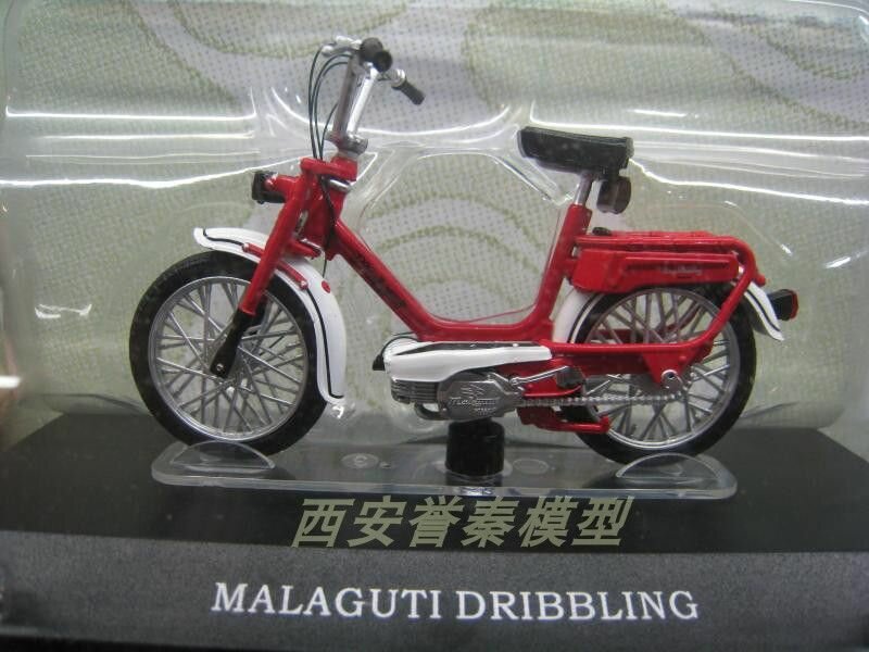 Модели мотоциклов в масштабе 1:18 Piaggio, Rizato, Benelli, Garelli, Malaguti