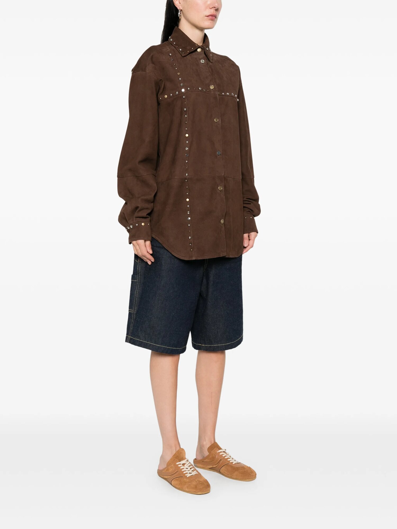 Рубашка MOSCHINO Stud-embellishment suede shirt, размер 46, коричневый — фото 1