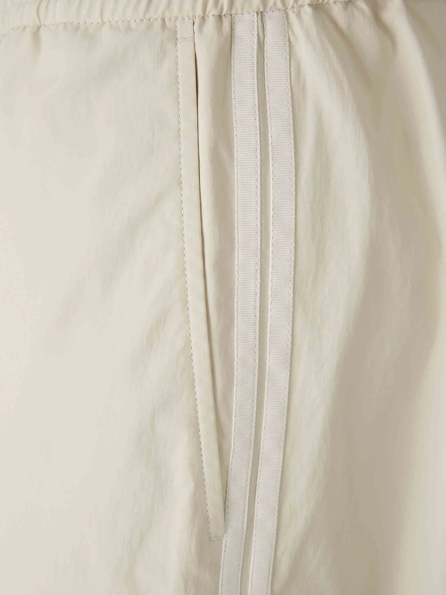 Брюки Moncler Drawstring trousers, размер 50, разноцветный — фото 1