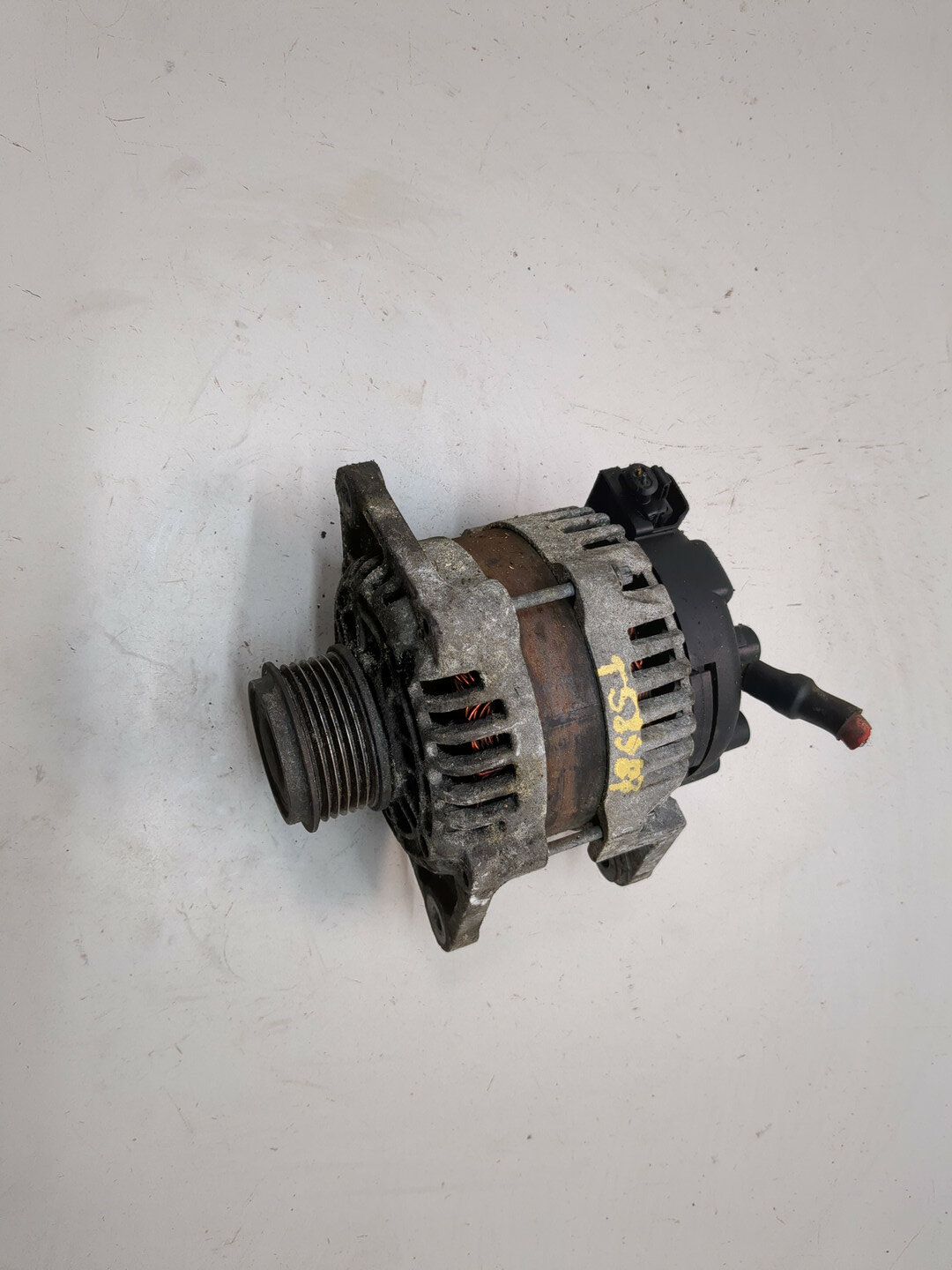 Генератор Opel Astra J Б/У