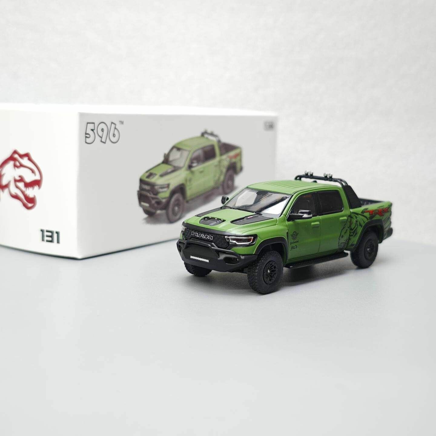 Машинка 596 MODEL 1:64 Dodge Ram 1500 TRX Tyrannosaurus Rex Green Die-cast Alloy Model Collection Toy Children Gifts