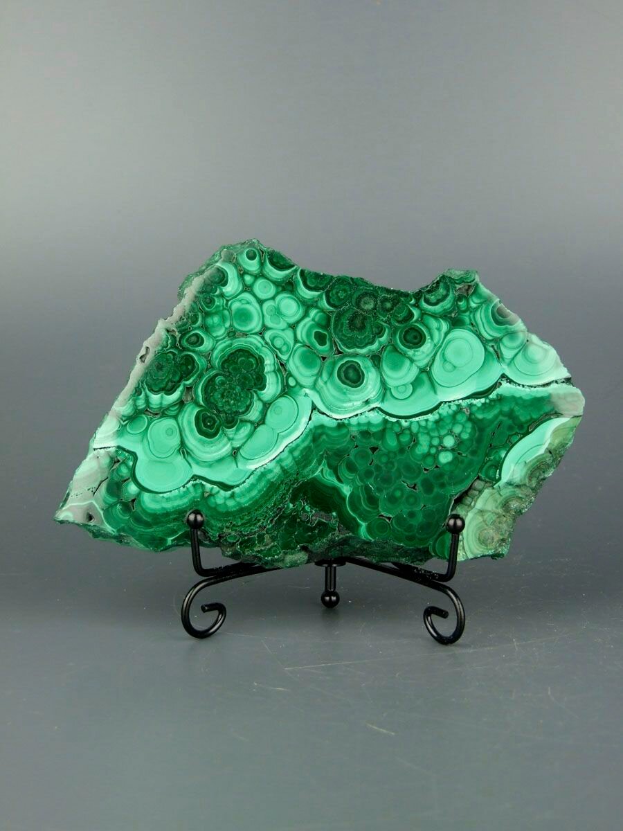 Малахит камень натуральный из Африки 16х10 см - живопись самой природы