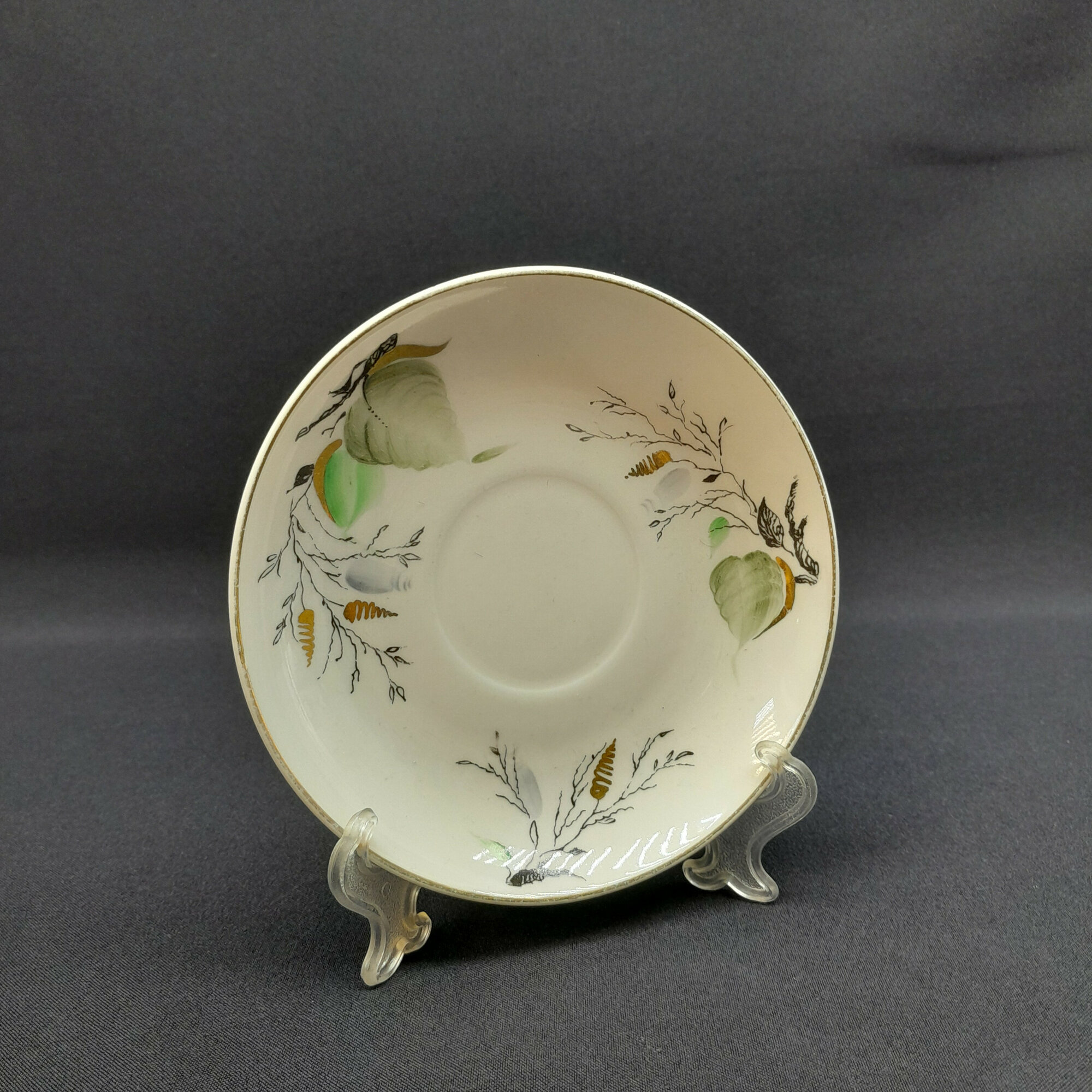 Винтажное чайное кофейное блюдце ЛФЗ, фарфор 14 см, СССР