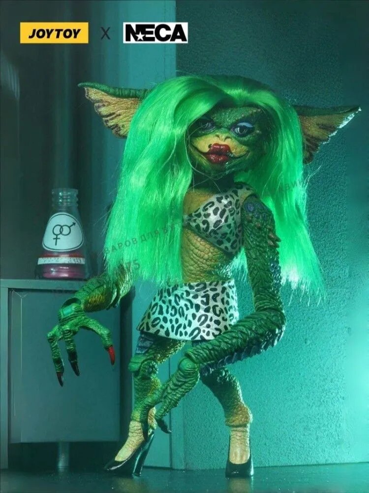 Фигурка NECA Greta Gremlins (Гремлины) - женская особь в образе для коллекционеров — фото 1